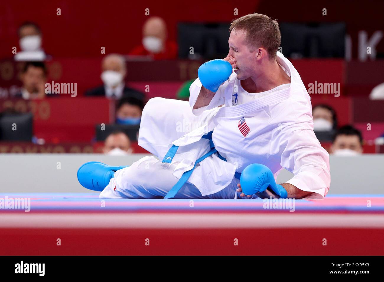 Ivan Kvesic of Team Croatia competes against Brian Irr of Team United ...