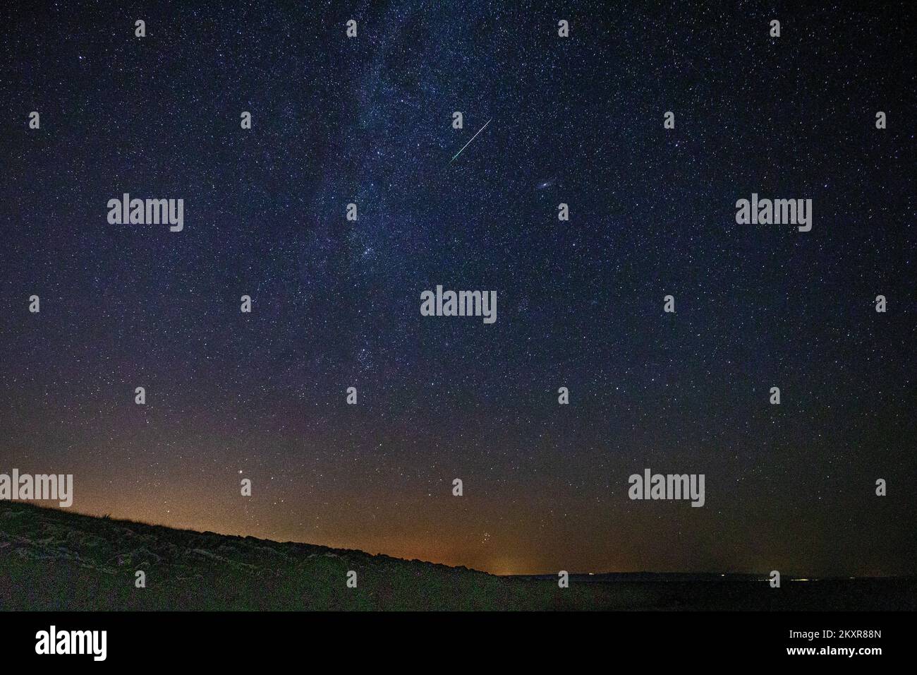 Comet swift tuttle hi-res stock photography and images - Alamy