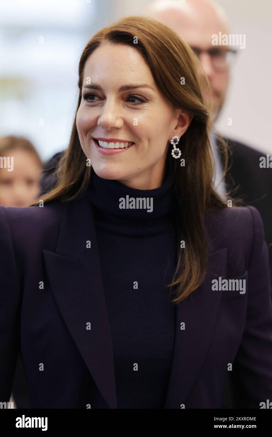 The Princess of Wales arrives at Logan International Airport in Boston ...