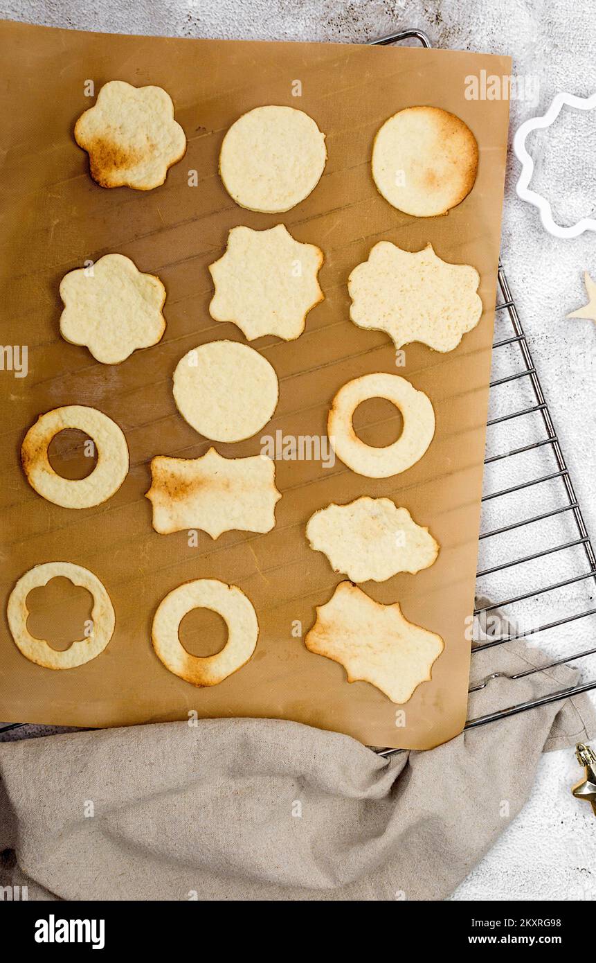 Linzer cookie making process . Christmas cookies filled with jam and ...