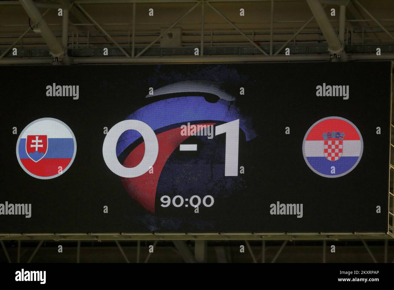 2022 fifa world cup qualifier football match hi-res stock photography ...