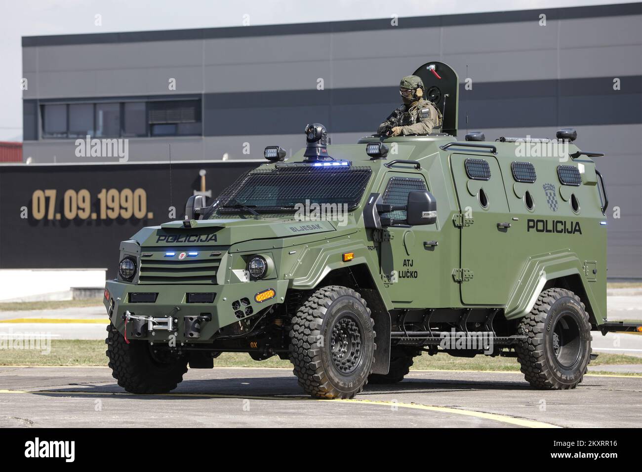 The Lucko Anti-terrorist Unit marked its 31th anniversary in Zagreb ...