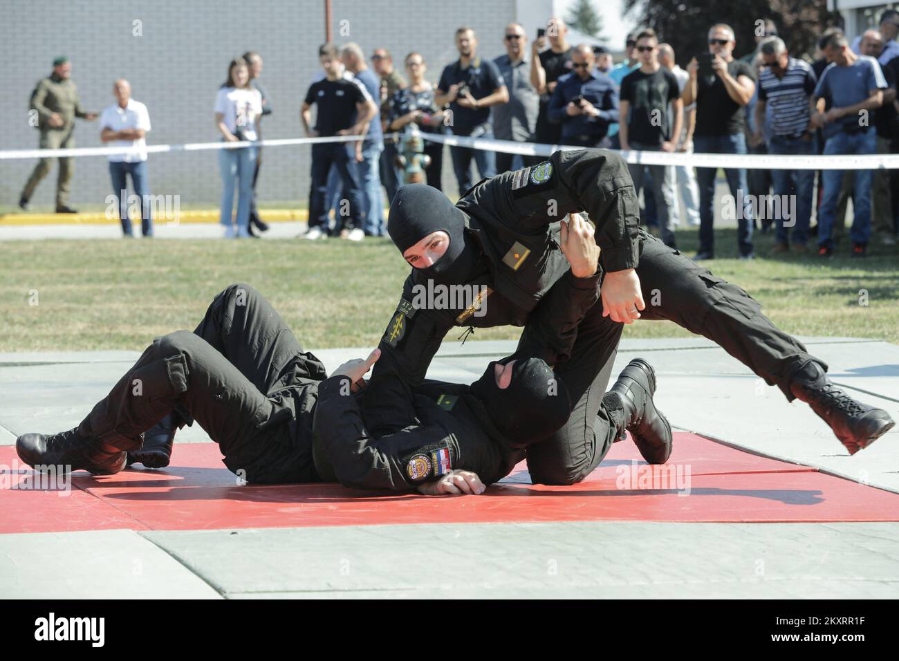 Lucko anti terrorist unit hi-res stock photography and images - Alamy