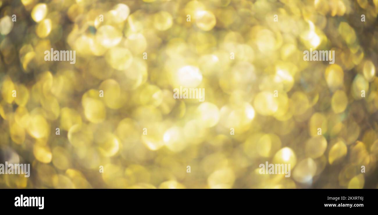 Blurred defocus light glitter. Yellow abstract defocus background Stock Photo - Alamy