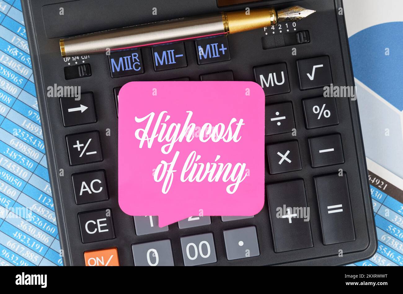 Standard of living diagram hi-res stock photography and images - Alamy