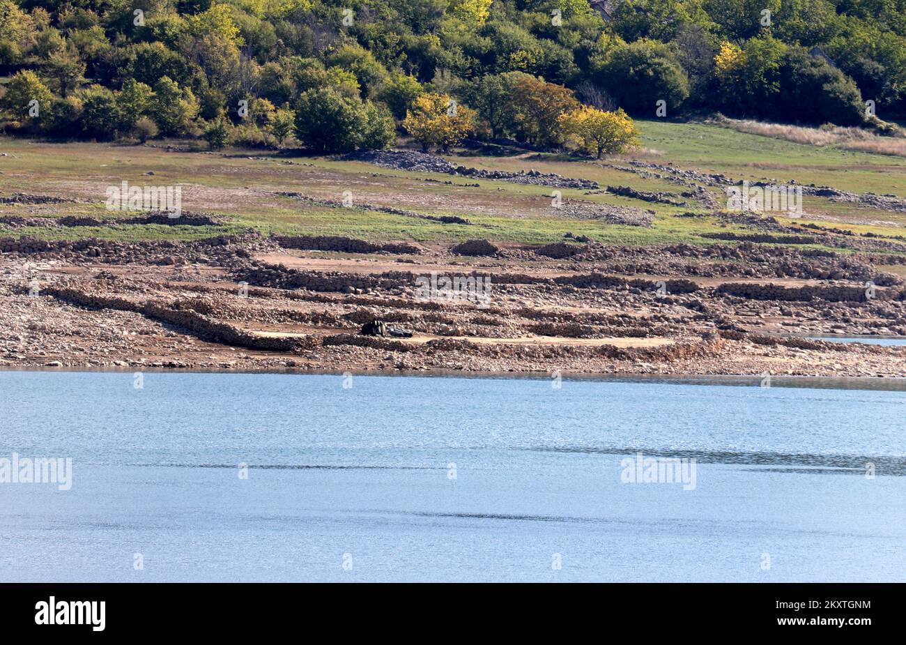 The low water level of Peruca Lake revealed submerged remains of life ...