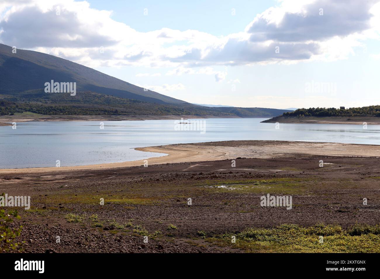 The low water level of Peruca Lake revealed submerged remains of life ...
