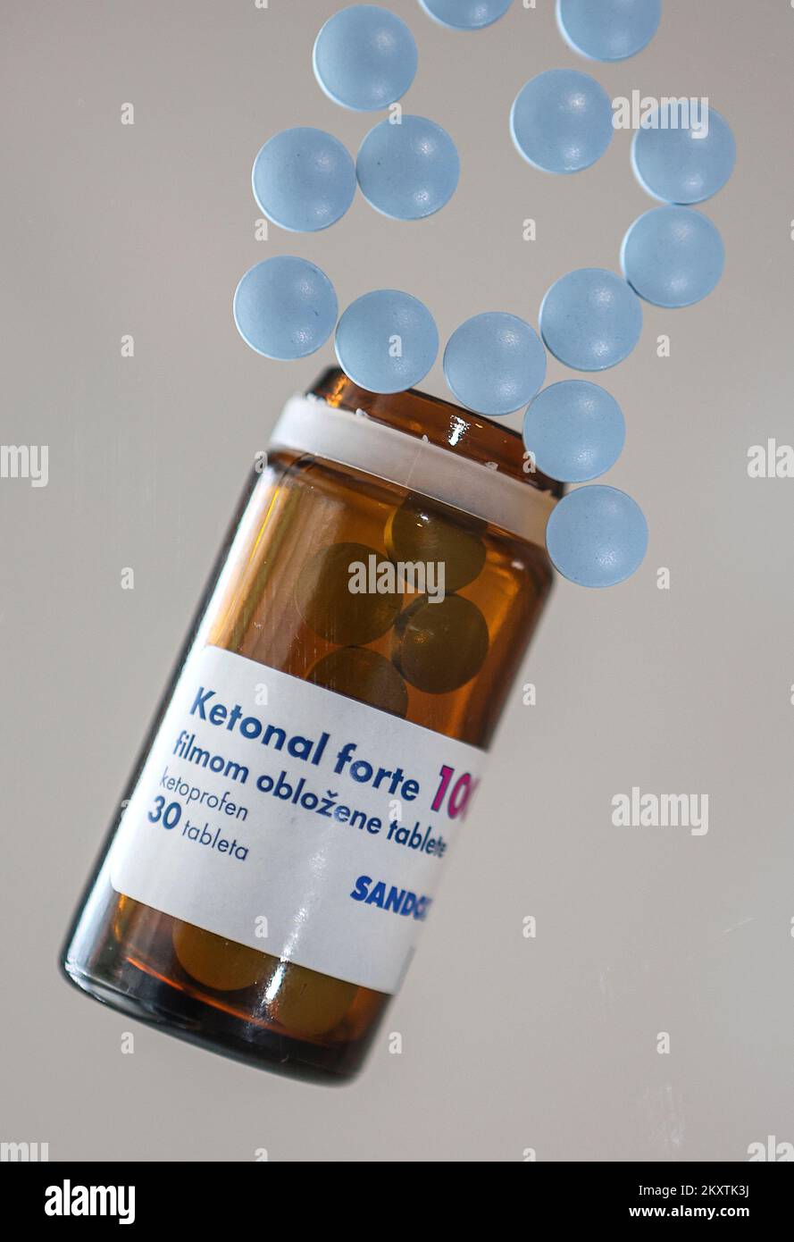 Ketonal hi-res stock photography and images - Alamy