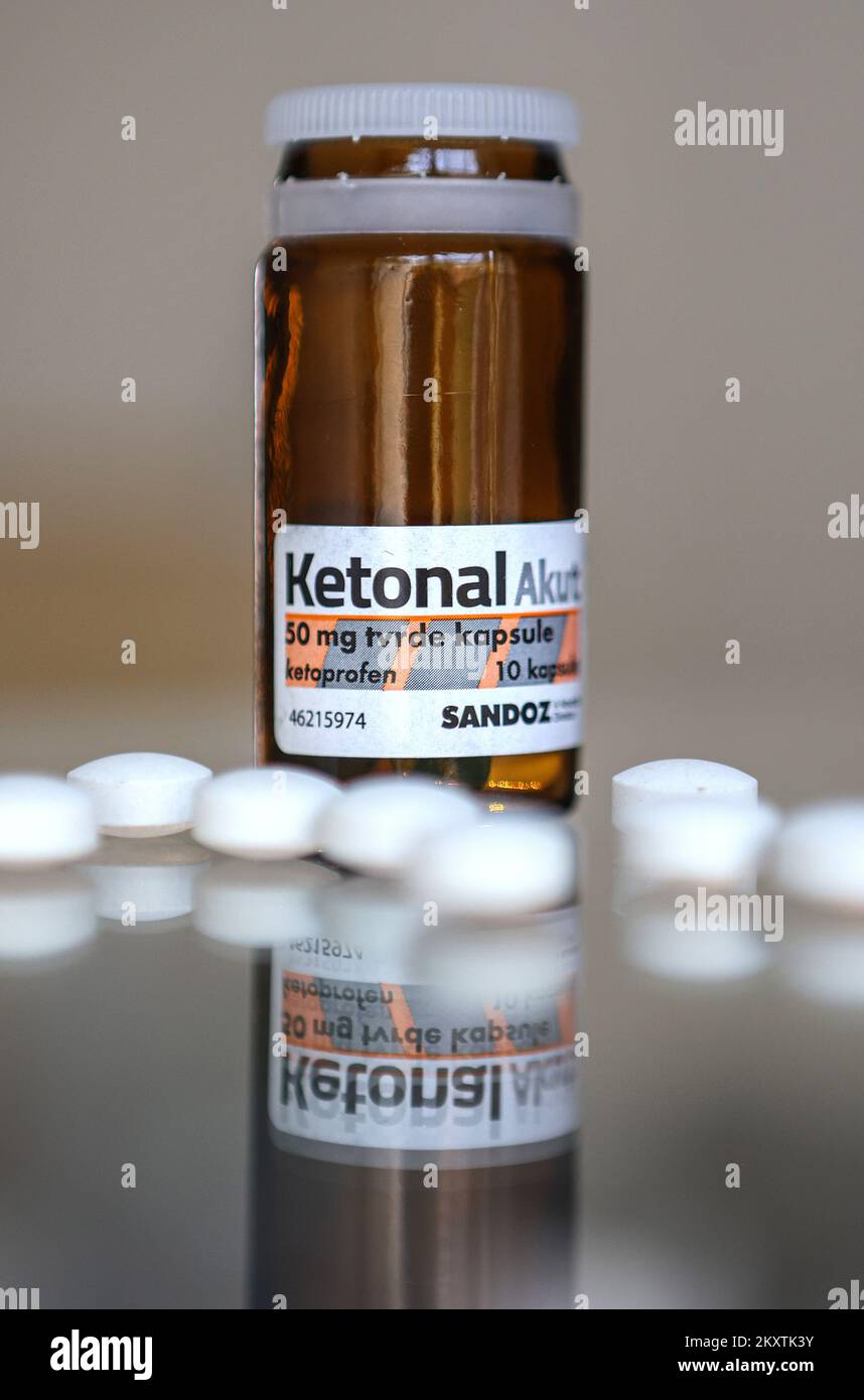 Ketonal hi-res stock photography and images - Alamy