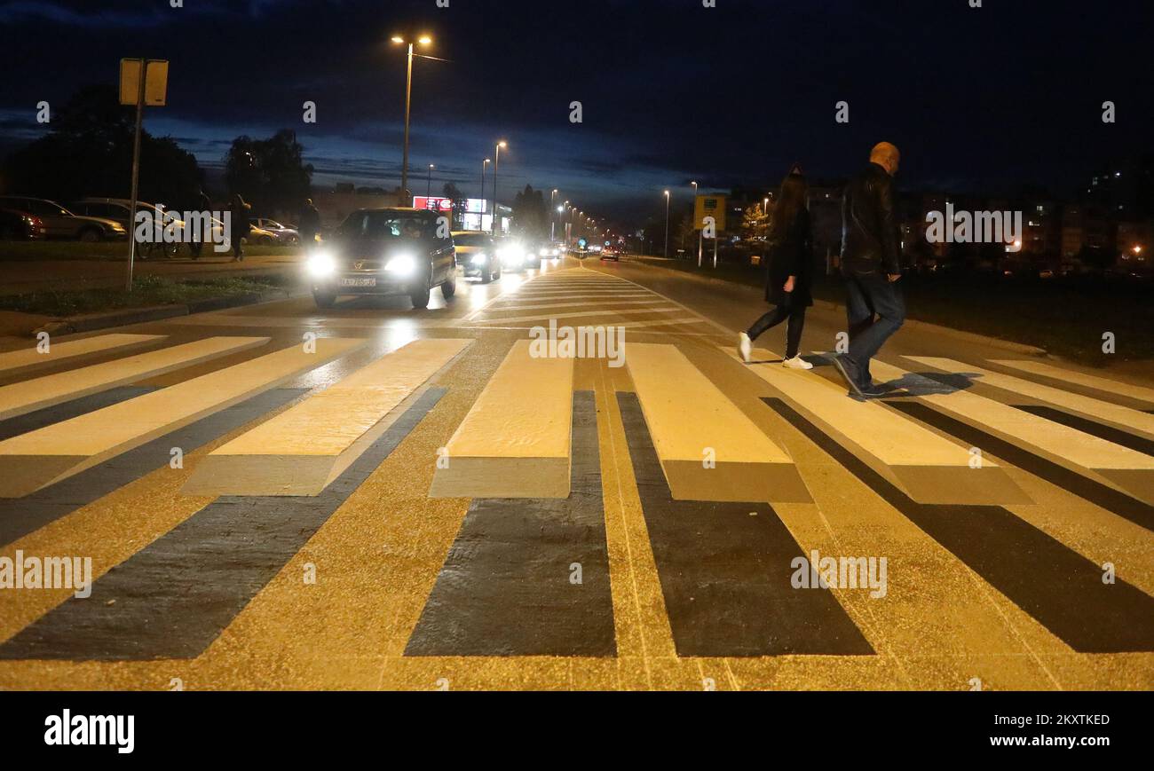 Photo taken on October 19, 2021 shows an innovative 3D pedestrian ...