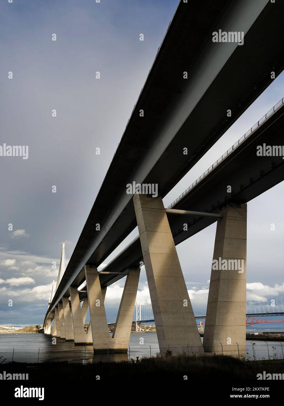Queensferry Crossing bridge across Firth of Forth seen from directly ...