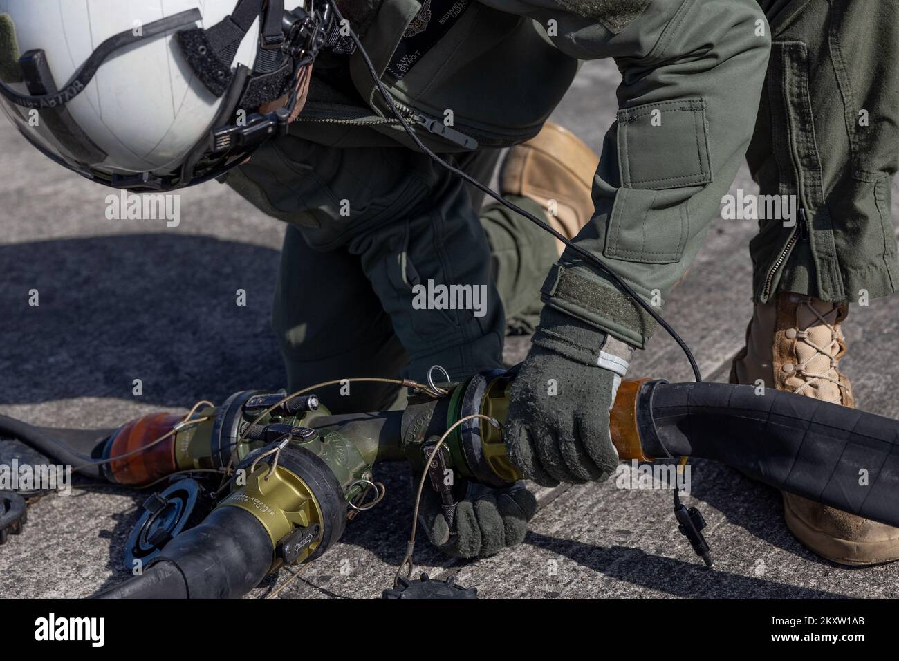 U.S. Marine Corps Gunnery Sgt. Aaron Bidwell, a crew master with Marine ...