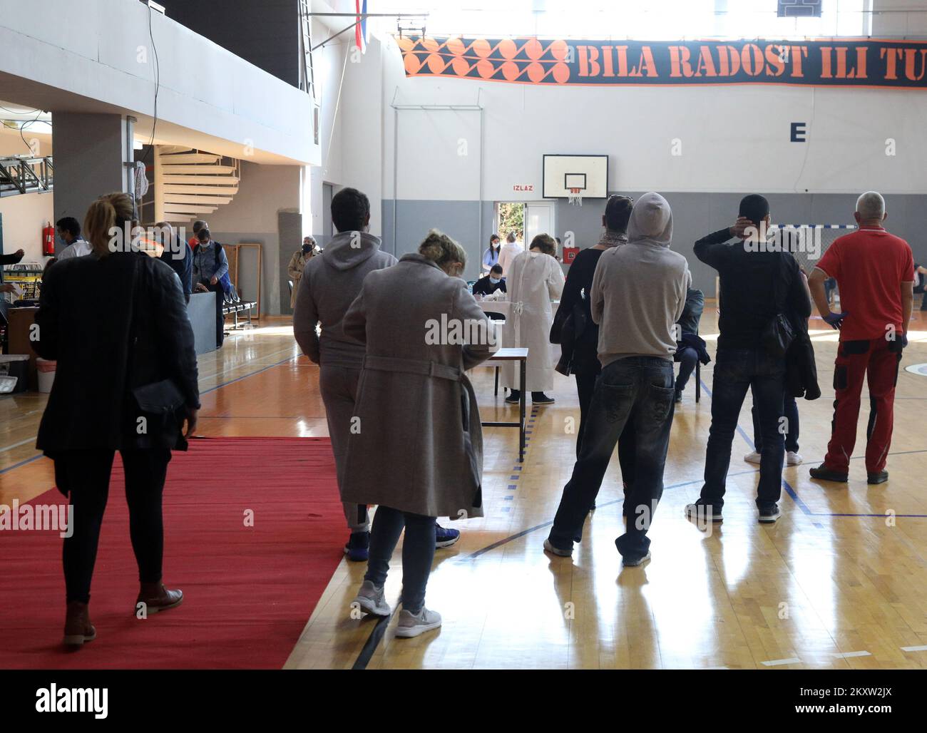 Due to 6987 new COVID-19 cases many people decided to get vaccinated in ...