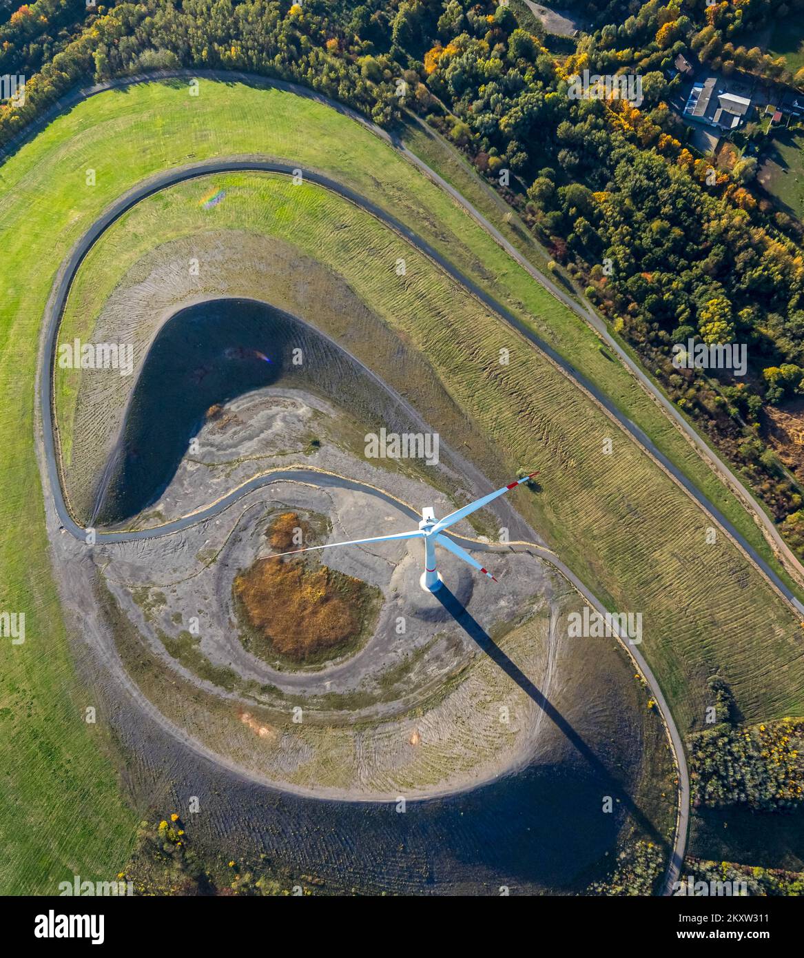 Aerial view, Mottbruchhalde with wind turbine, Brauck, Gladbeck, Ruhr ...