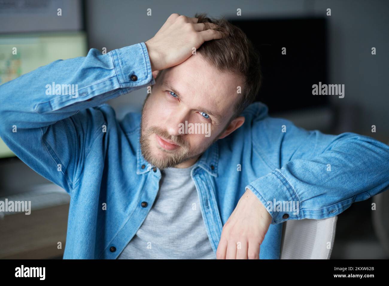 High haircut hi-res stock photography and images - Alamy