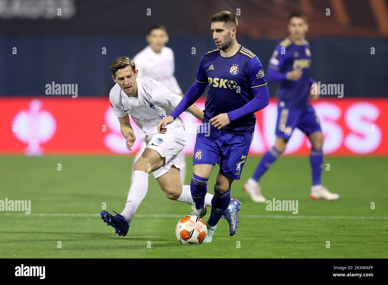 Luka ivanusec controls the ball hi-res stock photography and images - Alamy