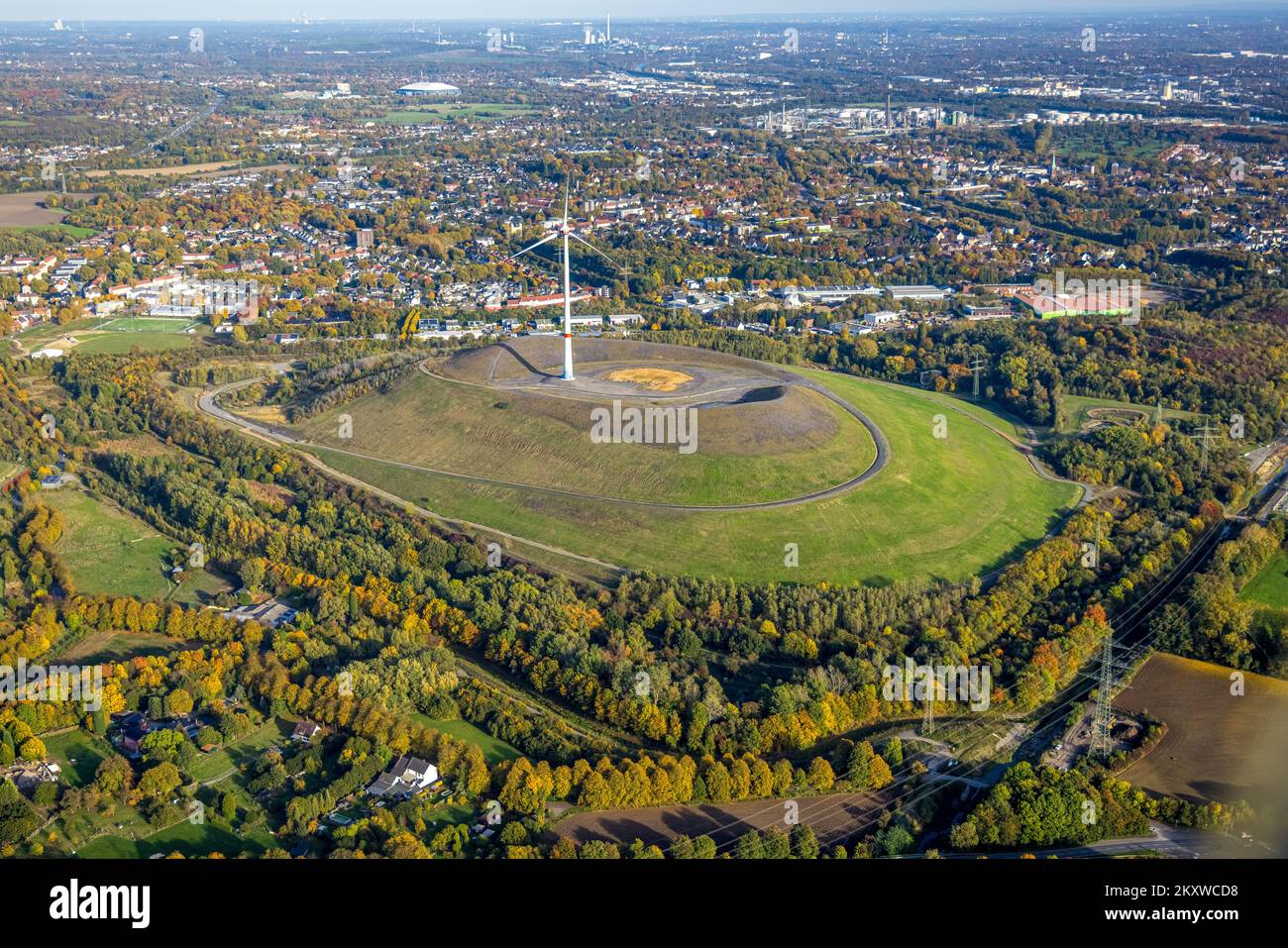 Aerial view, Mottbruchhalde with wind turbine, Brauck, Gladbeck, Ruhr ...