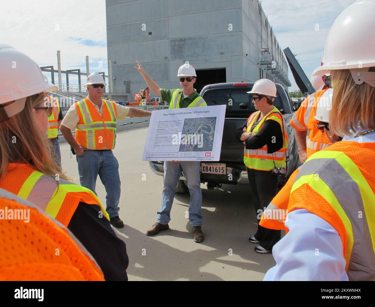 New orleans levee system hi-res stock photography and images - Alamy