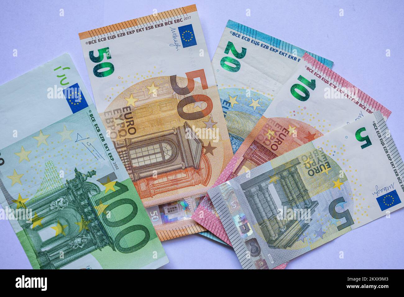 Kuna and euro banknotes to illustrate savings at home on January 19 ...