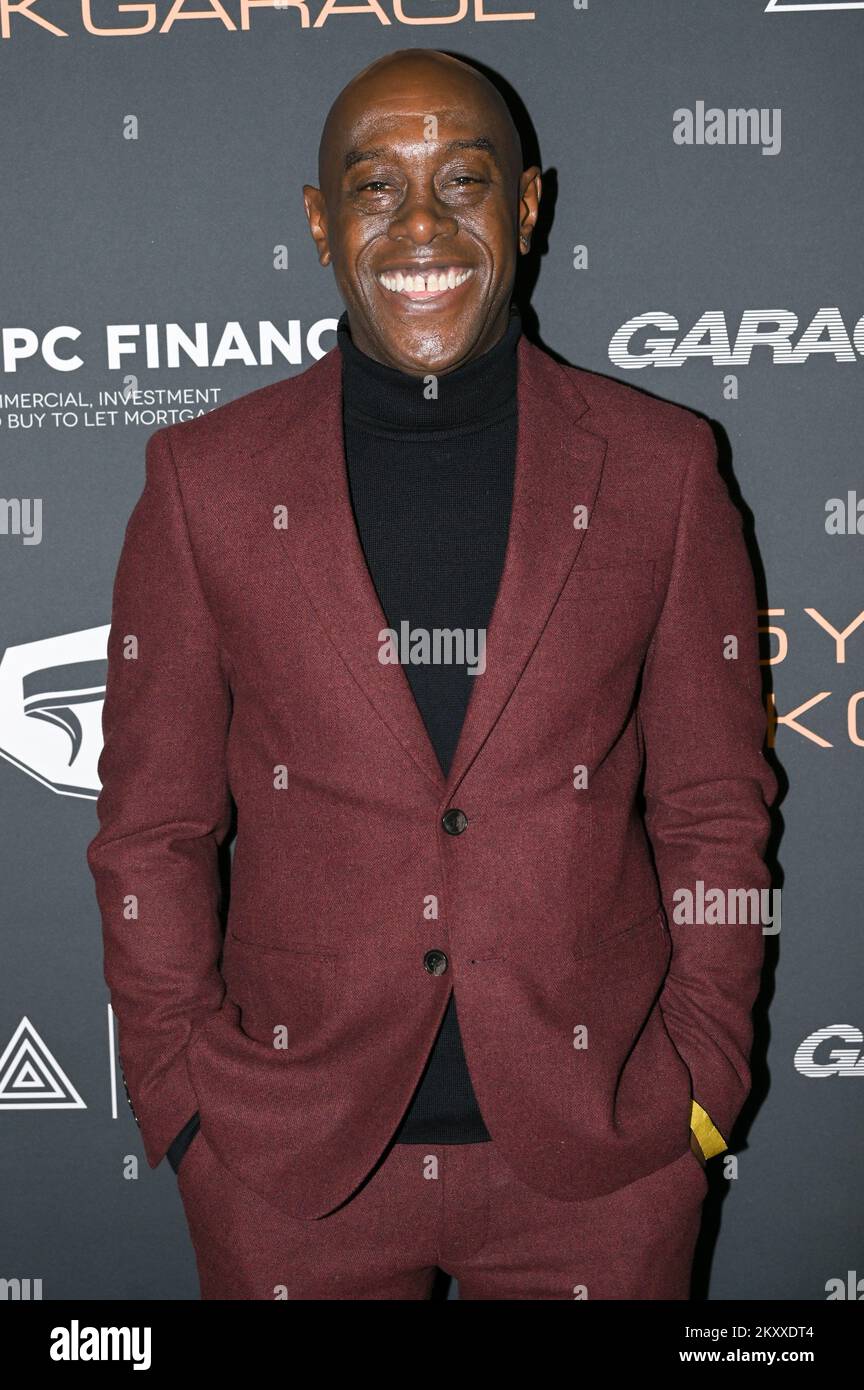 Vue, London, UK. 30th November 2022. MC DT attends the 25 Years of UK ...