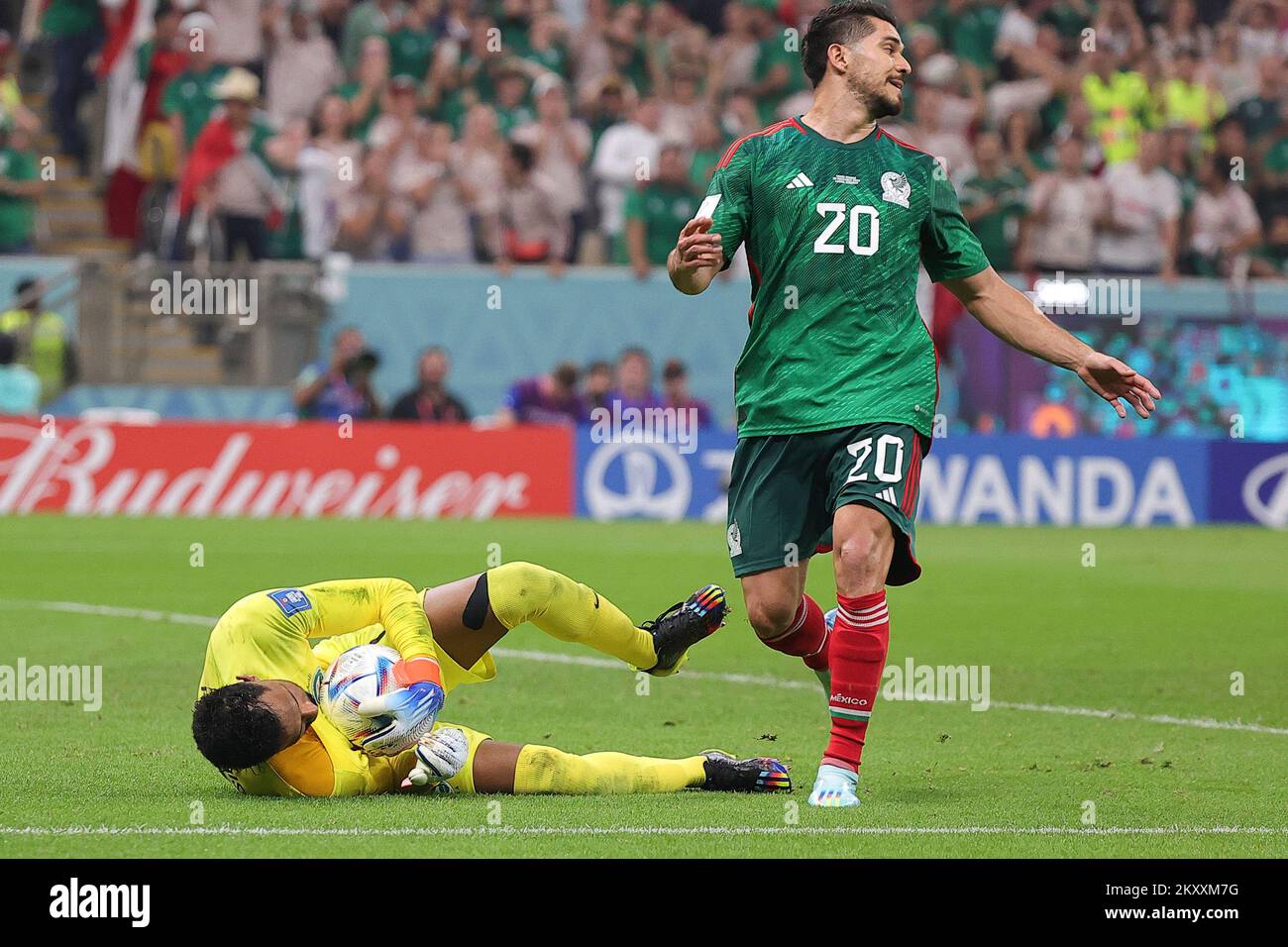 Lusail, Qatar. 30th Nov, 2022. Mohammed Alowais (L), goalkeeper of ...