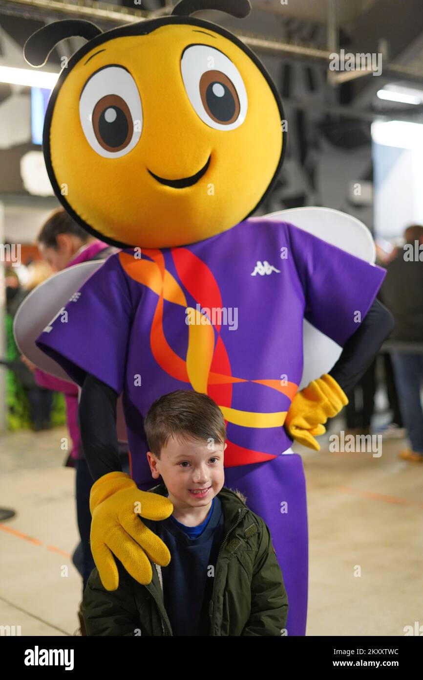 Rugby League world cup mascot RugBee meeting fans at Scotland V ...