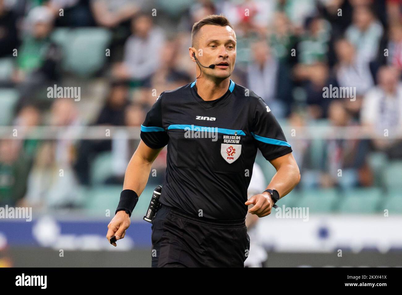Polish referee hi-res stock photography and images - Alamy