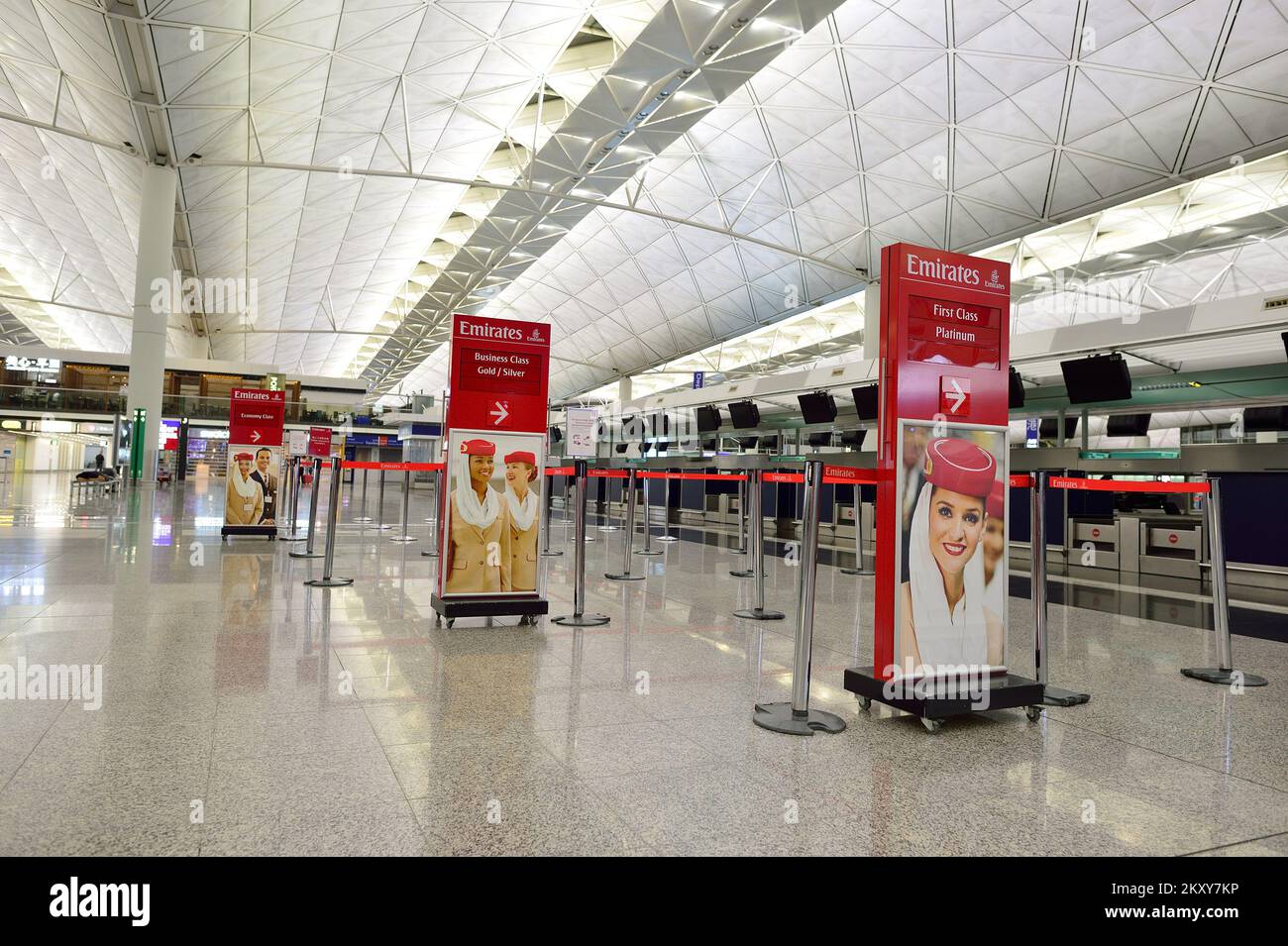 HONG KONG - SEPTEMBER 09, 2015: Emirates check-in counter design ...