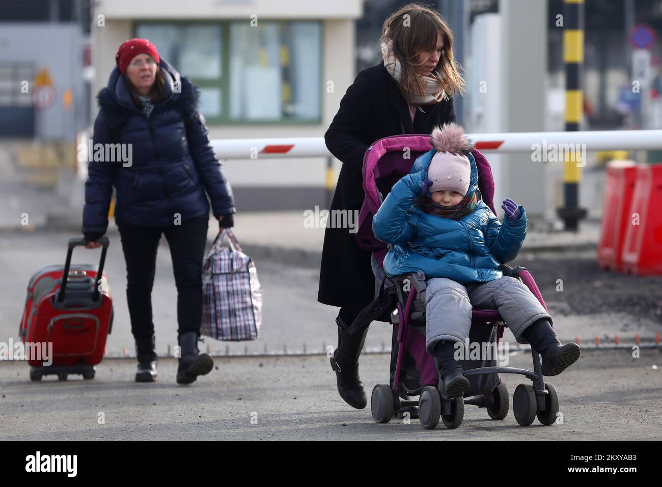 Medyka poland border crossing hi-res stock photography and images - Alamy