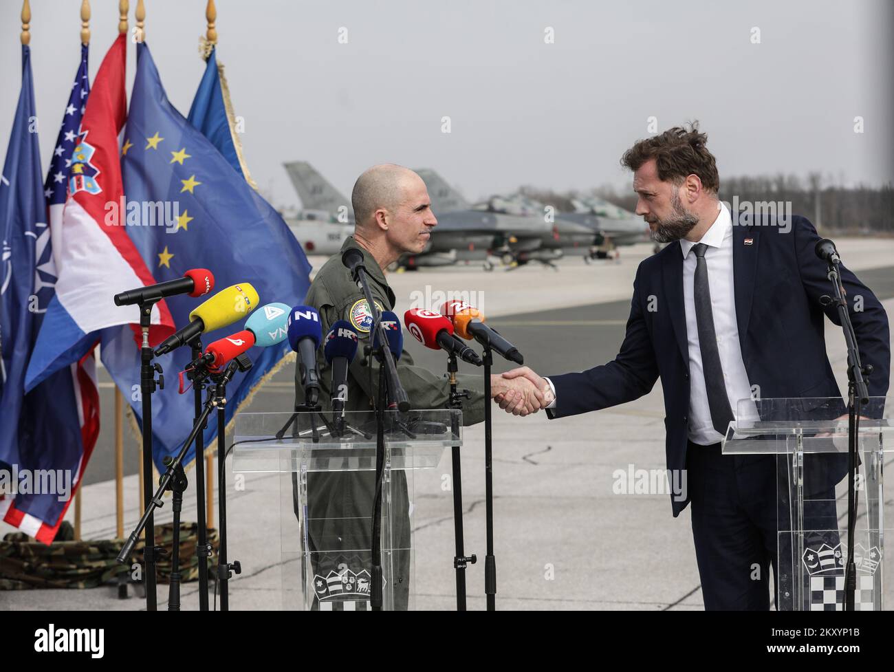 Commander of the 31st Fighter Wing Brigadier at Aviano Air Base General ...