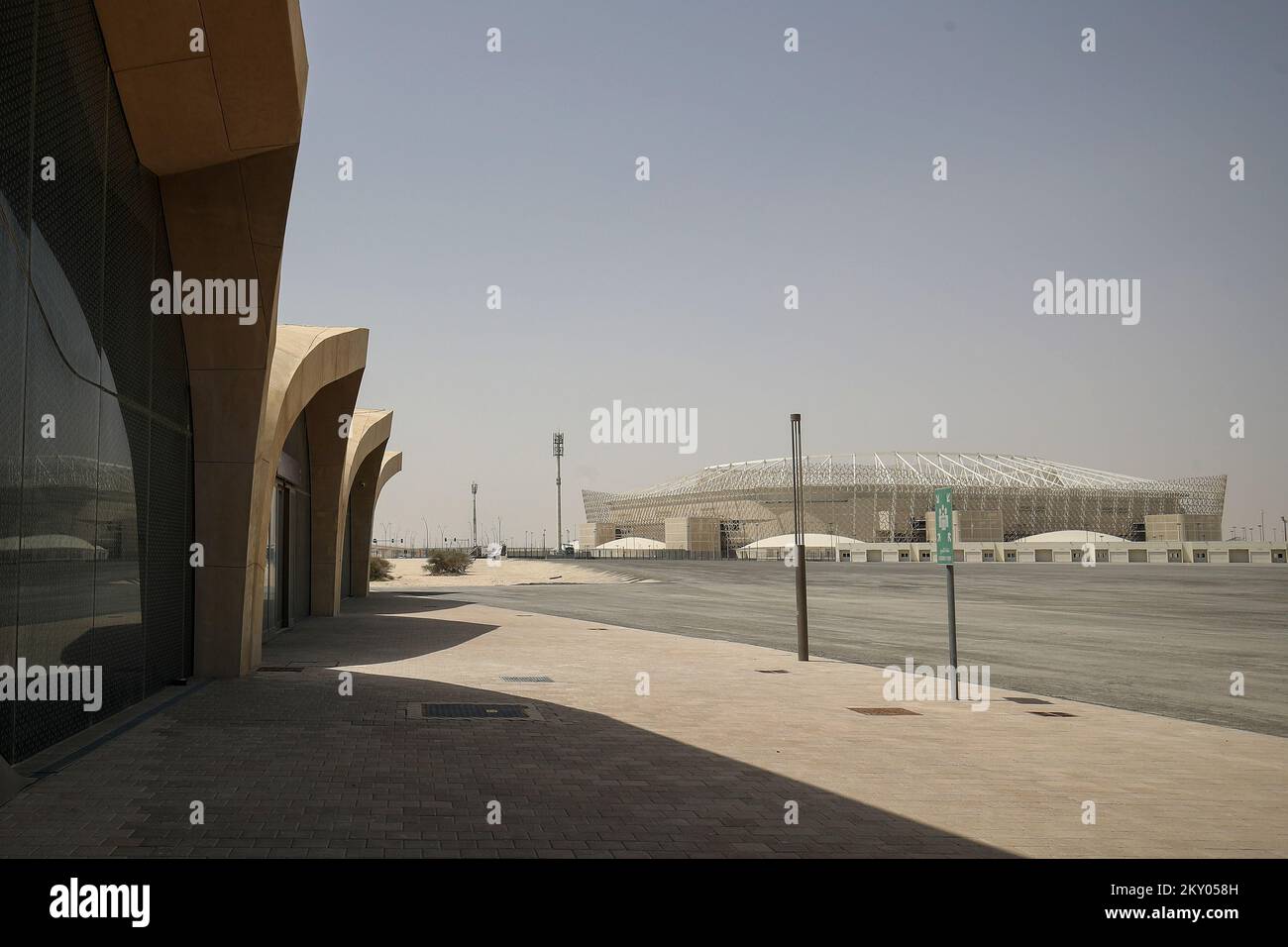 Ahmed bin ali stadium view hi-res stock photography and images - Alamy