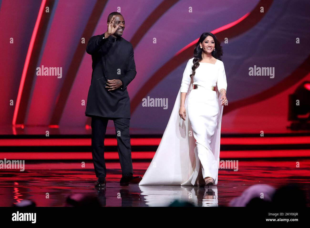 Idris Elba and Reshmin Chowdhury during to the FIFA World Cup Qatar ...