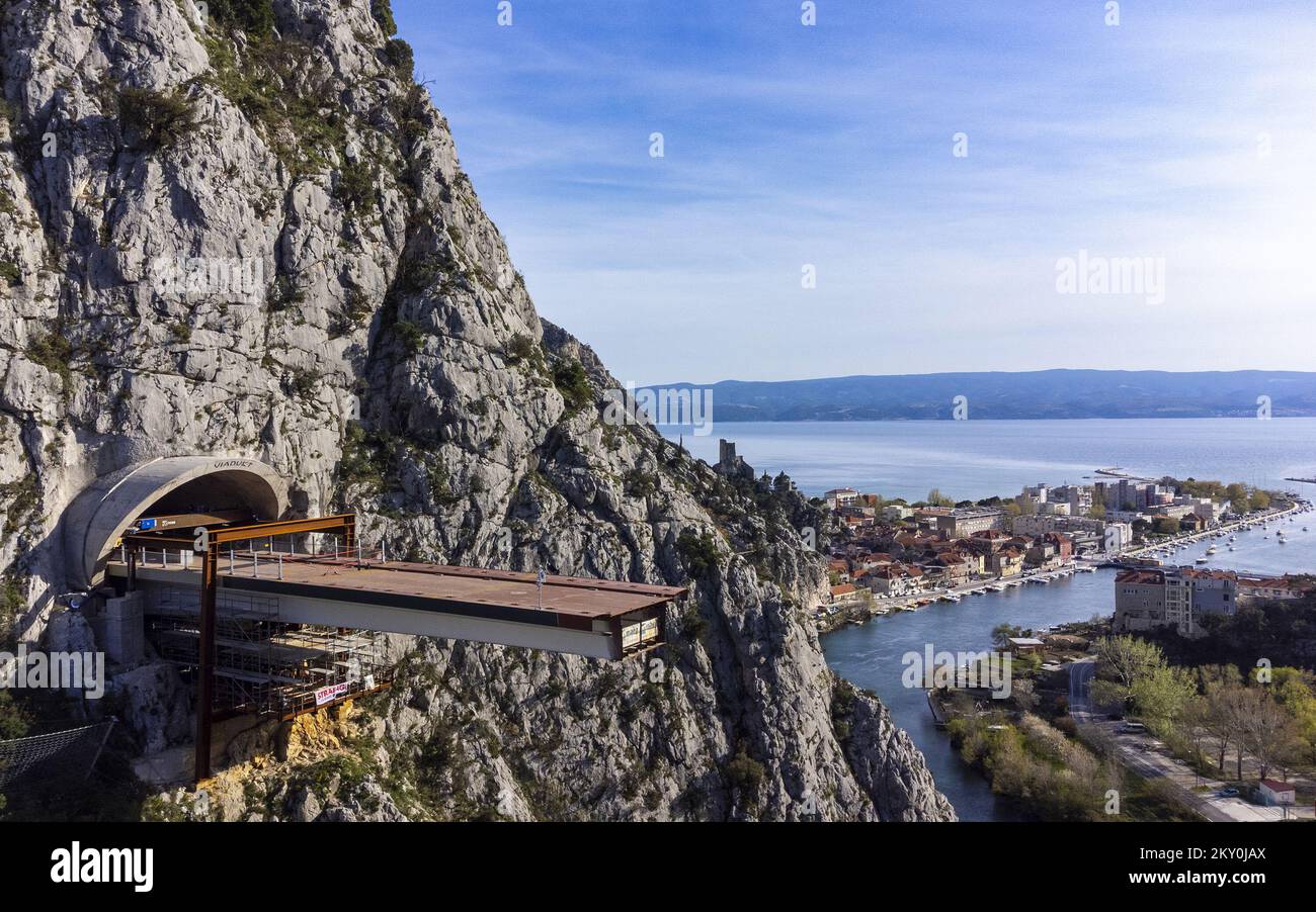 Omis bypass hi-res stock photography and images - Alamy