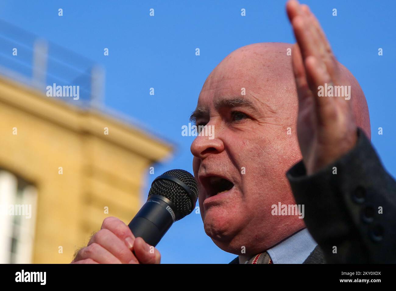 London, UK. 30th Nov, 2022. Mick Lynch, RMT general secretary speaks at ...