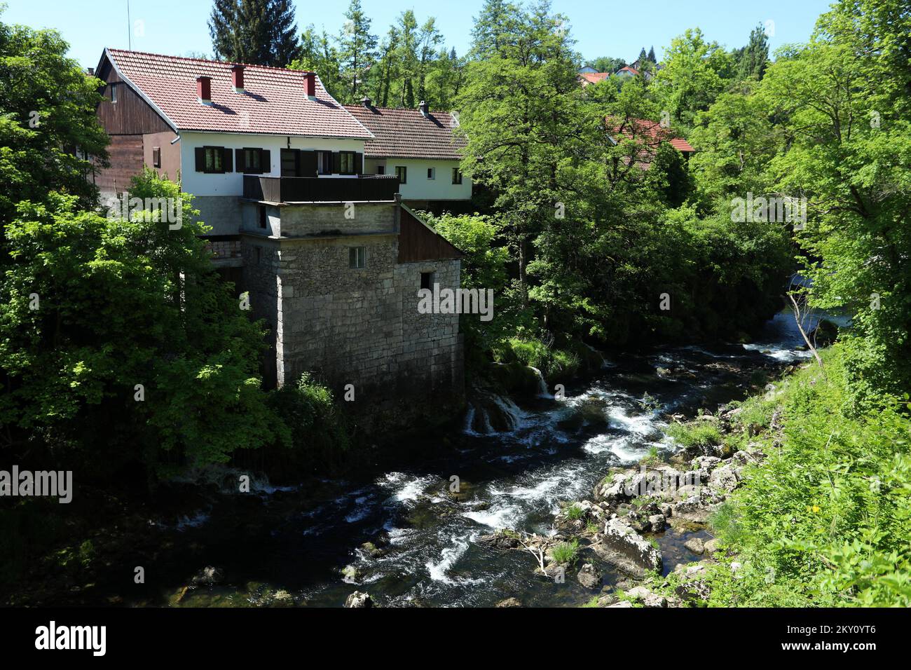 Photo taken on May 19, 2022 shows river Slunjcica in Rastoke village ...