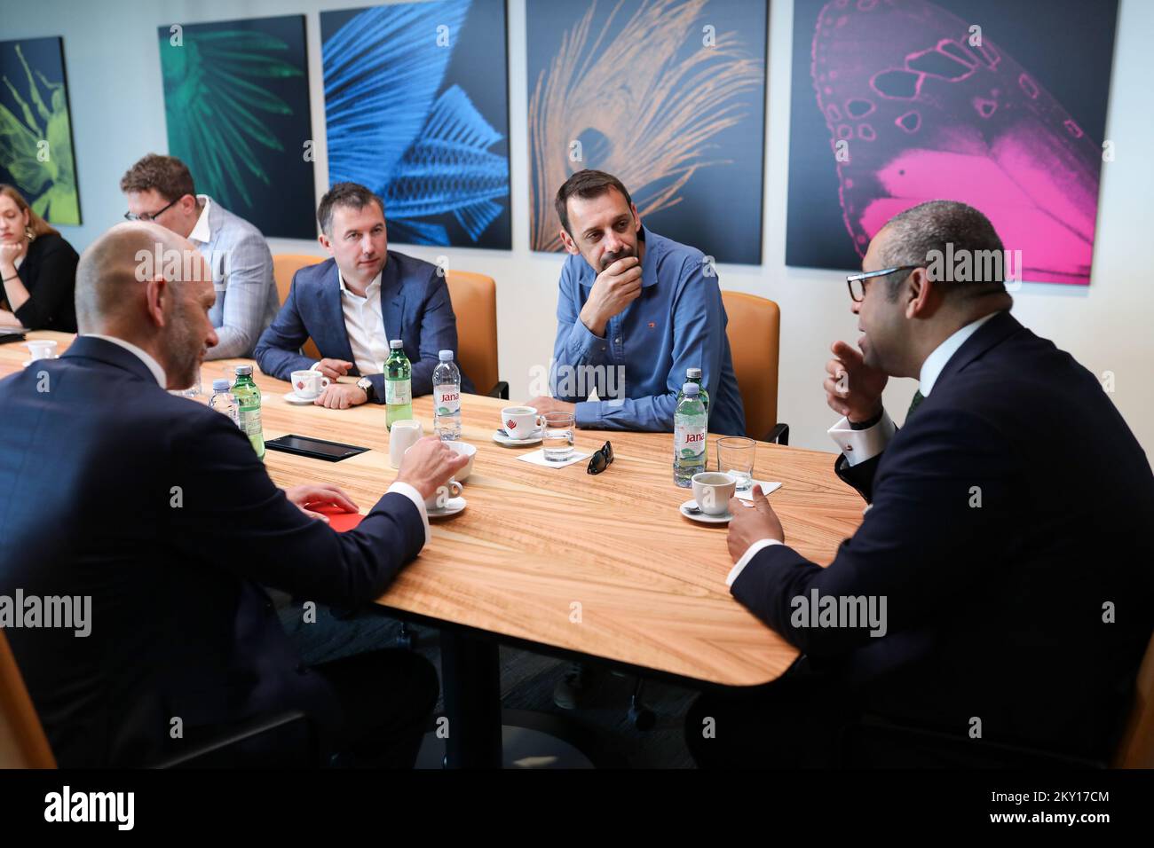 Infobips hi-res stock photography and images - Alamy