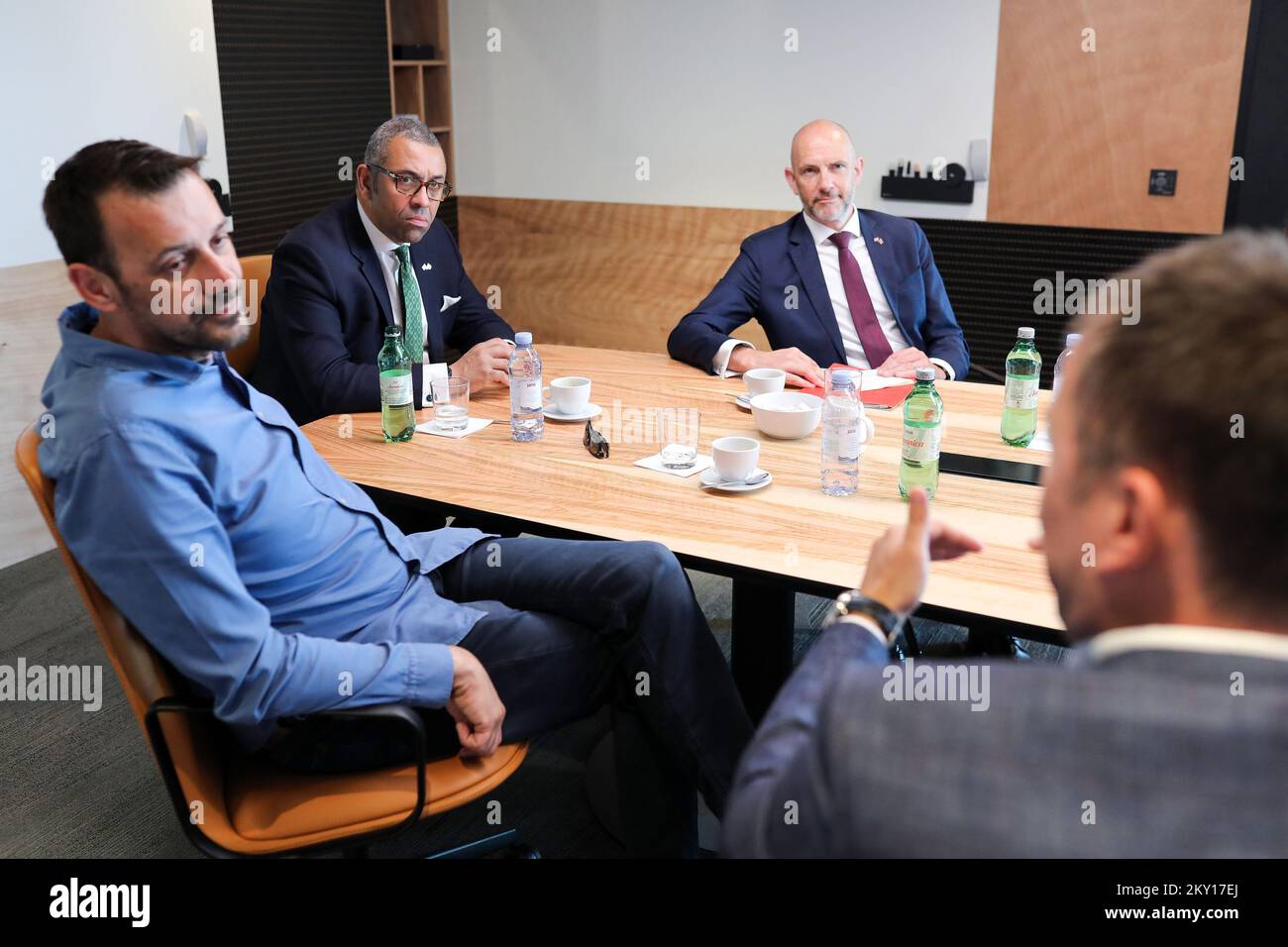 Infobips hi-res stock photography and images - Alamy