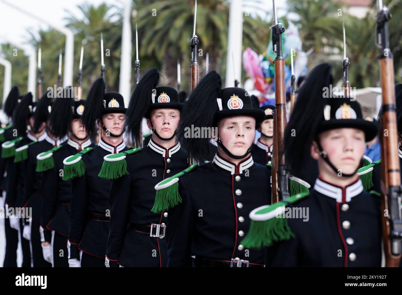 The Norwegian Royal Guard, among the best in the world in performances ...