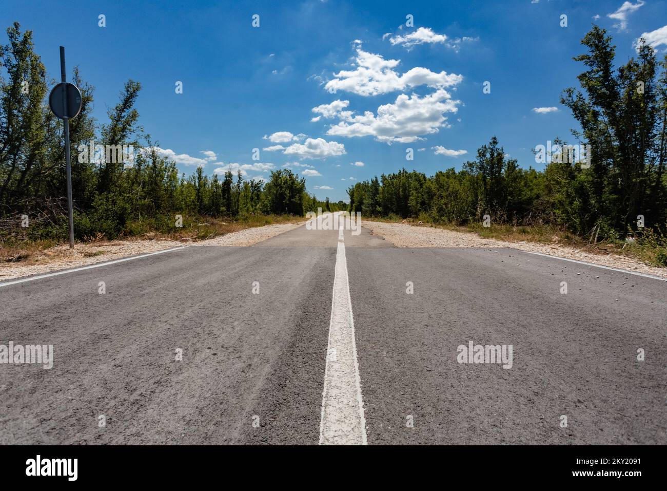 Sime road hi-res stock photography and images - Alamy