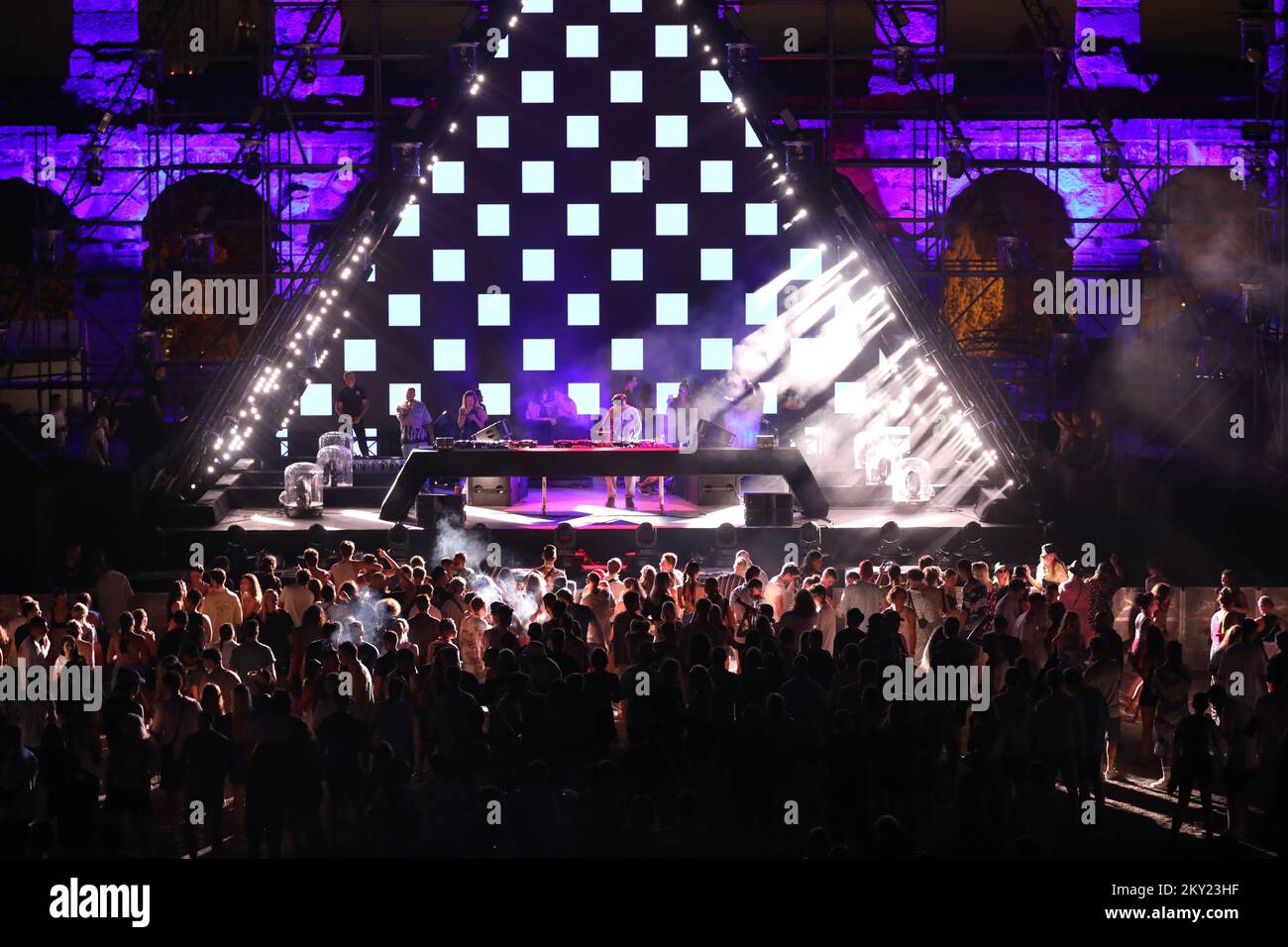 The seven-day festival "Pula Music Week" has started in the Arena in ...