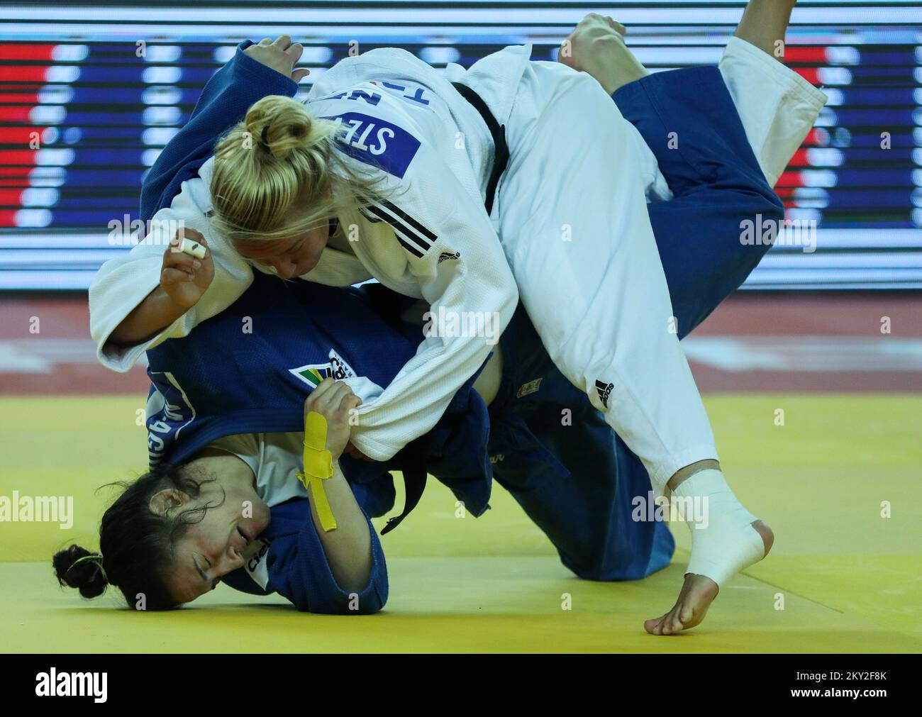 Mayra Aquiar of Brazil fights against Karen Stevenson of the ...
