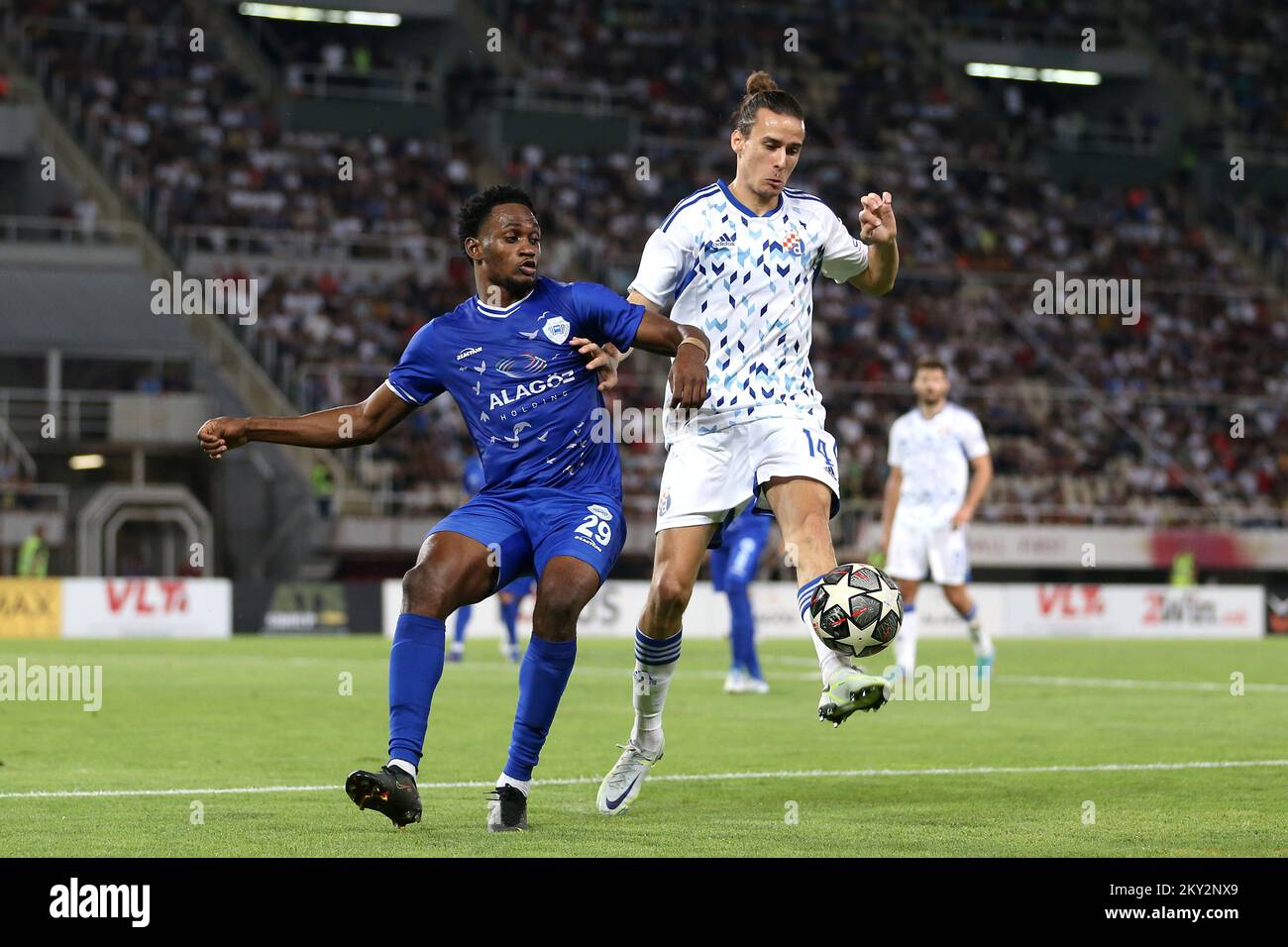 Robert ljubicic champions league hi-res stock photography and images ...