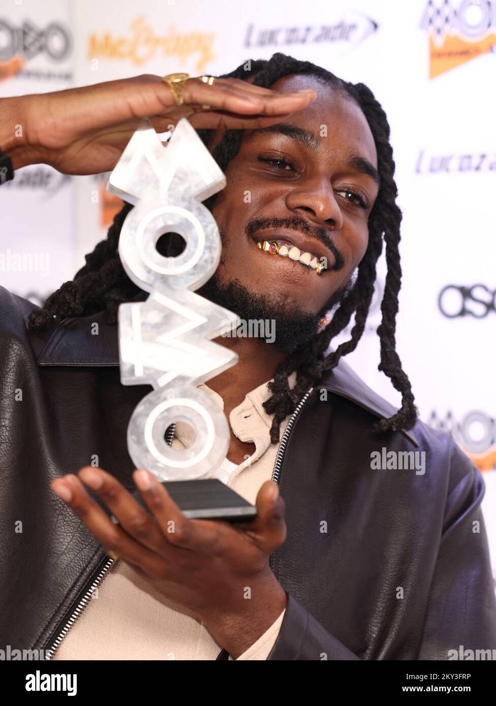Knucks mobo awards 2022 hi-res stock photography and images - Alamy