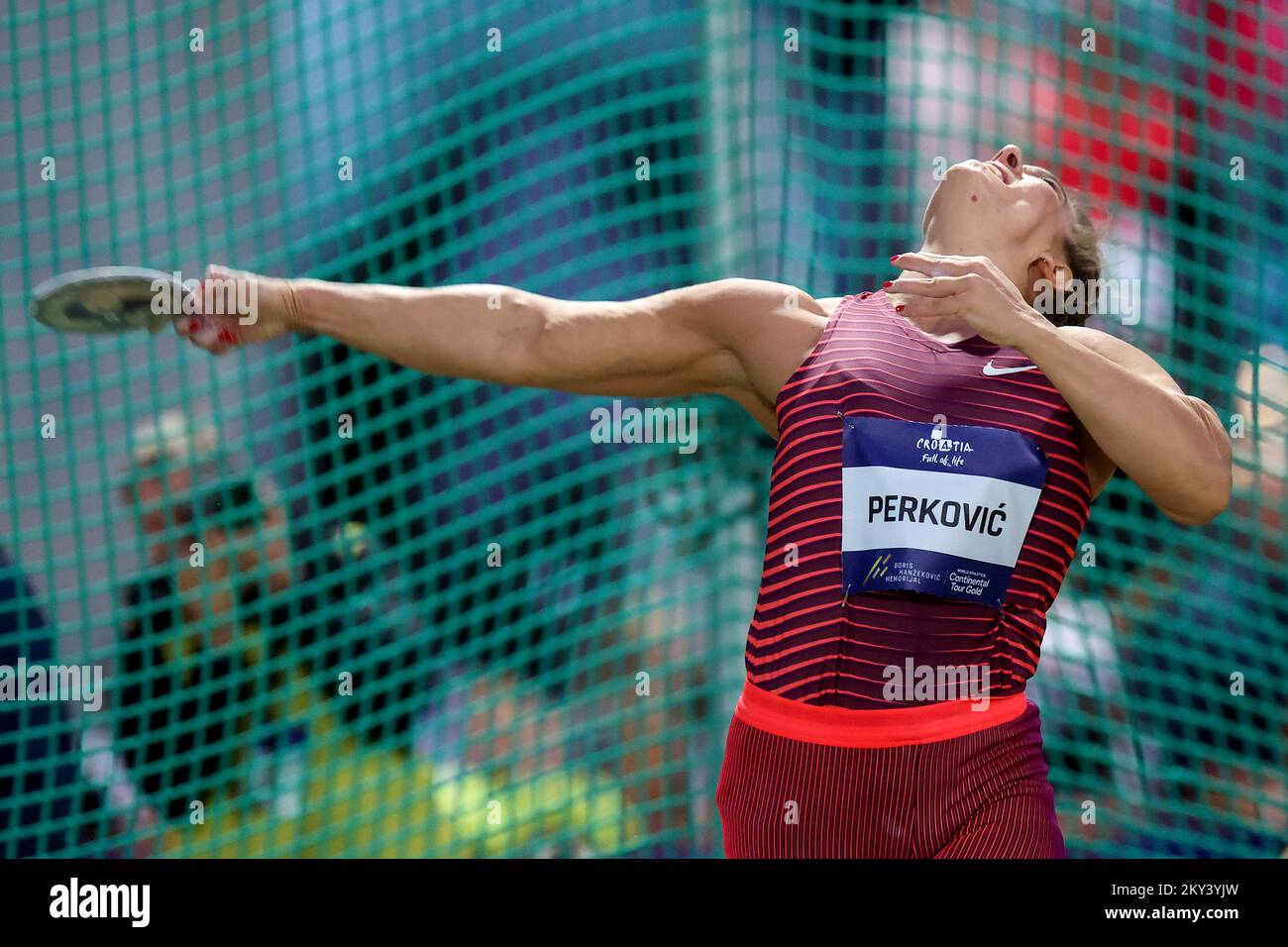 Womans discus hi-res stock photography and images - Alamy
