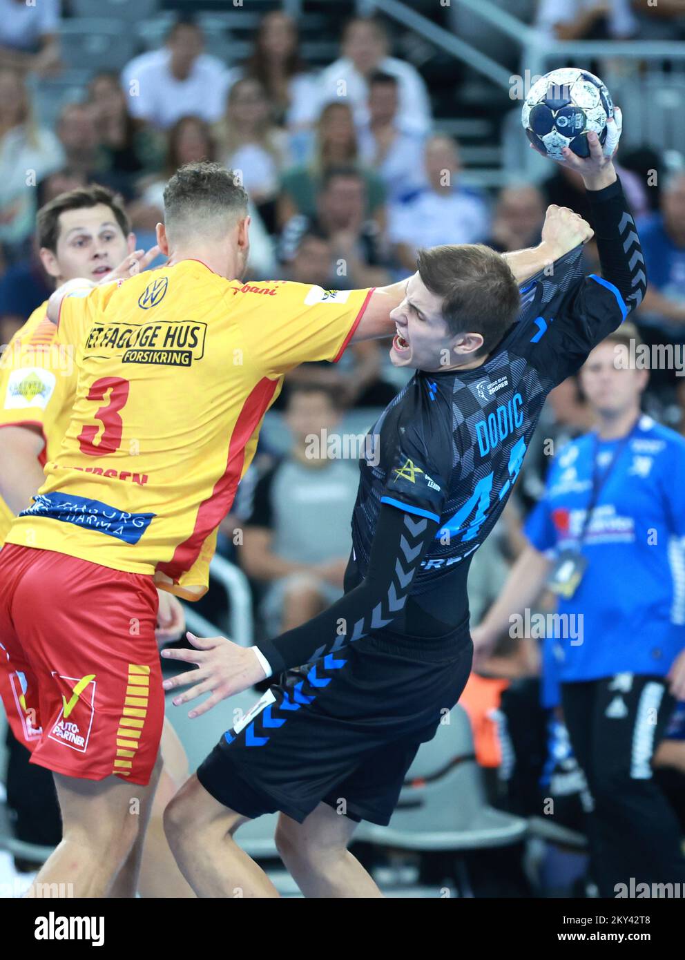 ZAGREB, CROATIA - SEPTEMBER 14: Stefan Dodic of PPD Zagreb during the EHF Champions League group ...