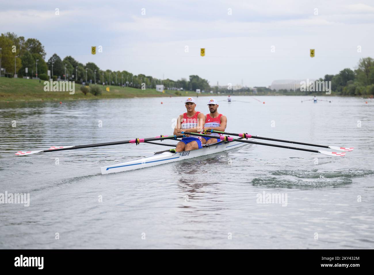 Croatian rowers hi-res stock photography and images - Alamy