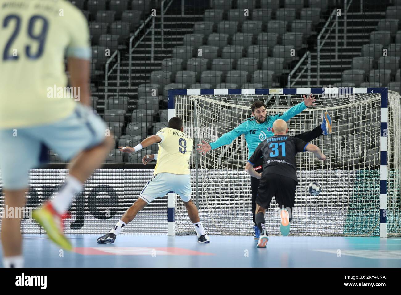 Machineseeker hi-res stock photography and images - Alamy