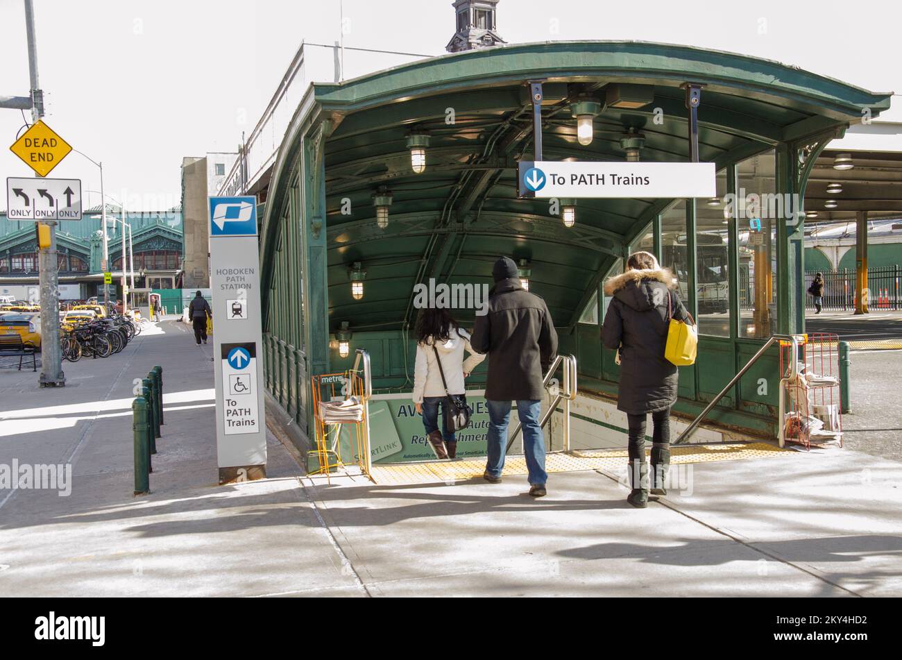 Hoboken PATH Trains open. New Jersey Hurricane Sandy. Photographs ...