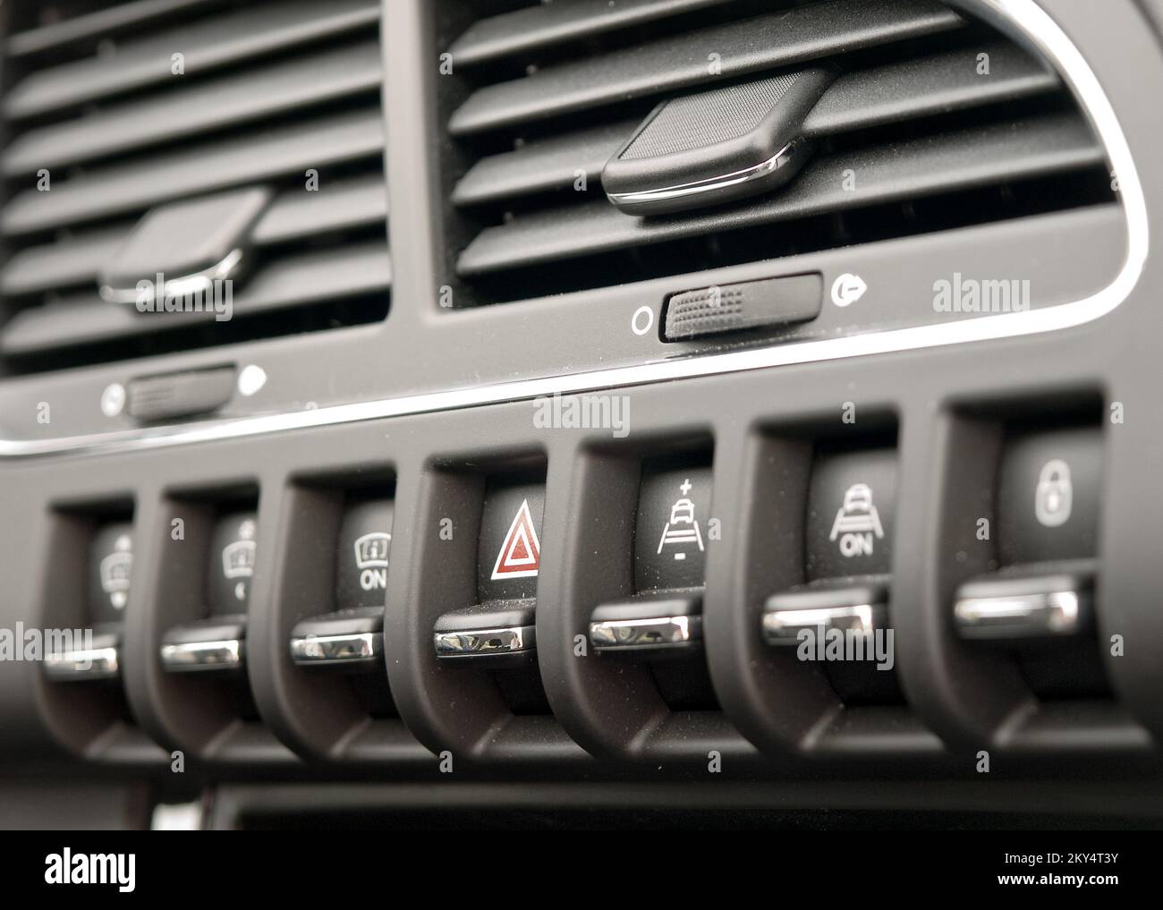 The interior of the new Peugeot 3008 Stock Photo - Alamy