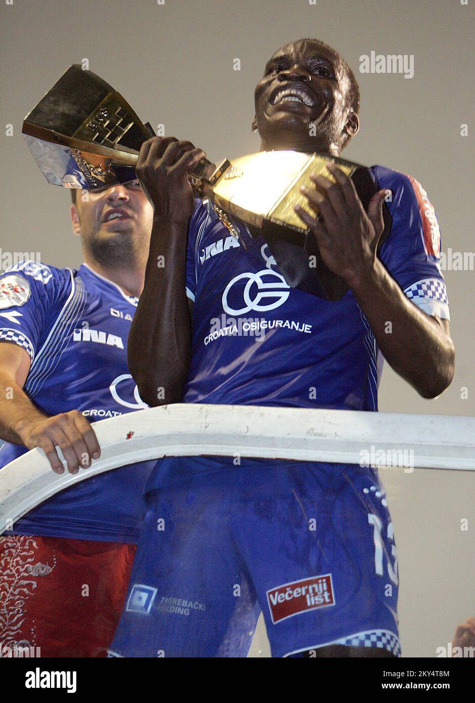 Dinamo Zagreb's Mathias Chago celebrates with the trophy Stock Photo ...